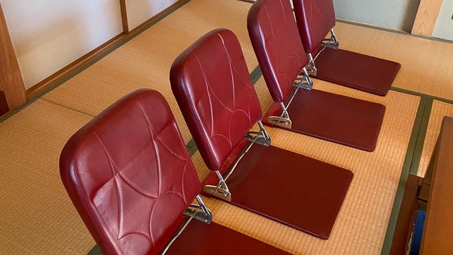 ゆったりお仲間と寛げる和室10畳 川和町駅から徒歩6分 注意:2025/12/5〜6庭の手入れあり外は使用できませんの写真12