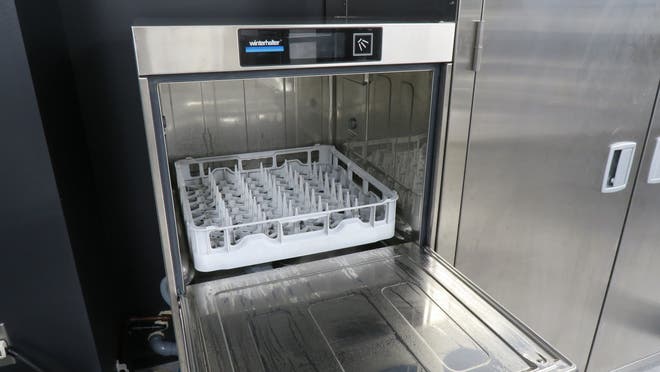 【武蔵小杉】冷凍レンタルキッチン!冷凍食品1万食製造可能・本格厨房設備完備・12人作業可能な広い厨房・営業許可付きキッチンの写真8