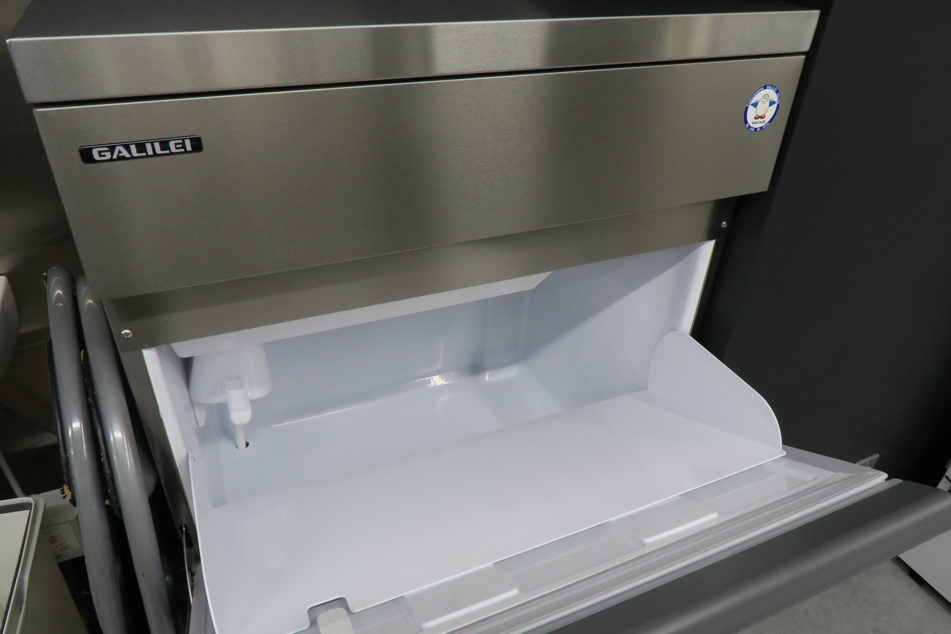 【武蔵小杉】冷凍レンタルキッチン！冷凍食品1万食製造可能・本格厨房設備完備・12人作業可能な広い厨房・営業許可付きキッチンの写真13