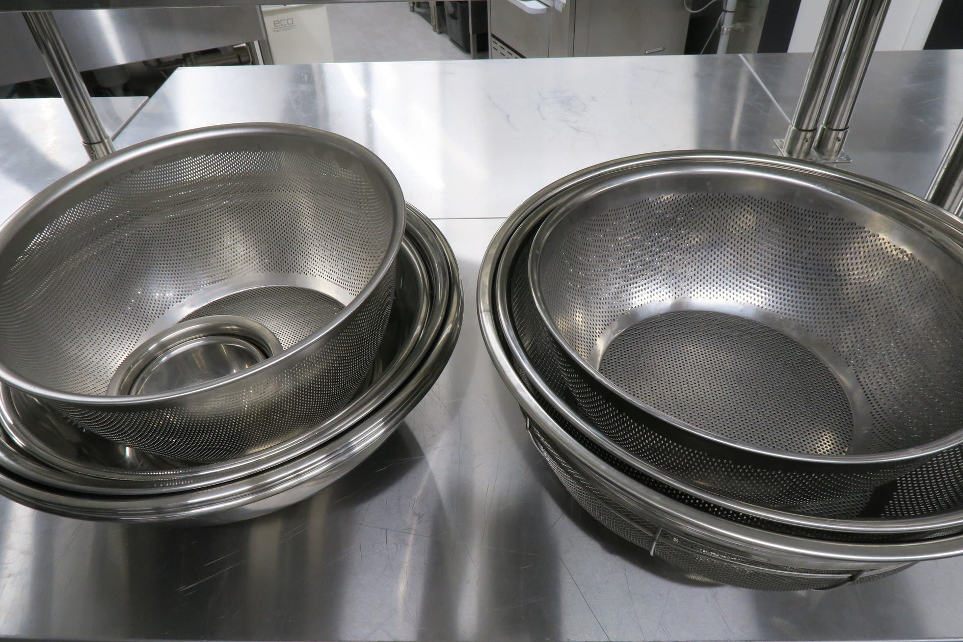 【武蔵小杉】冷凍レンタルキッチン！冷凍食品1万食製造可能・本格厨房設備完備・12人作業可能な広い厨房・営業許可付きキッチンの写真15