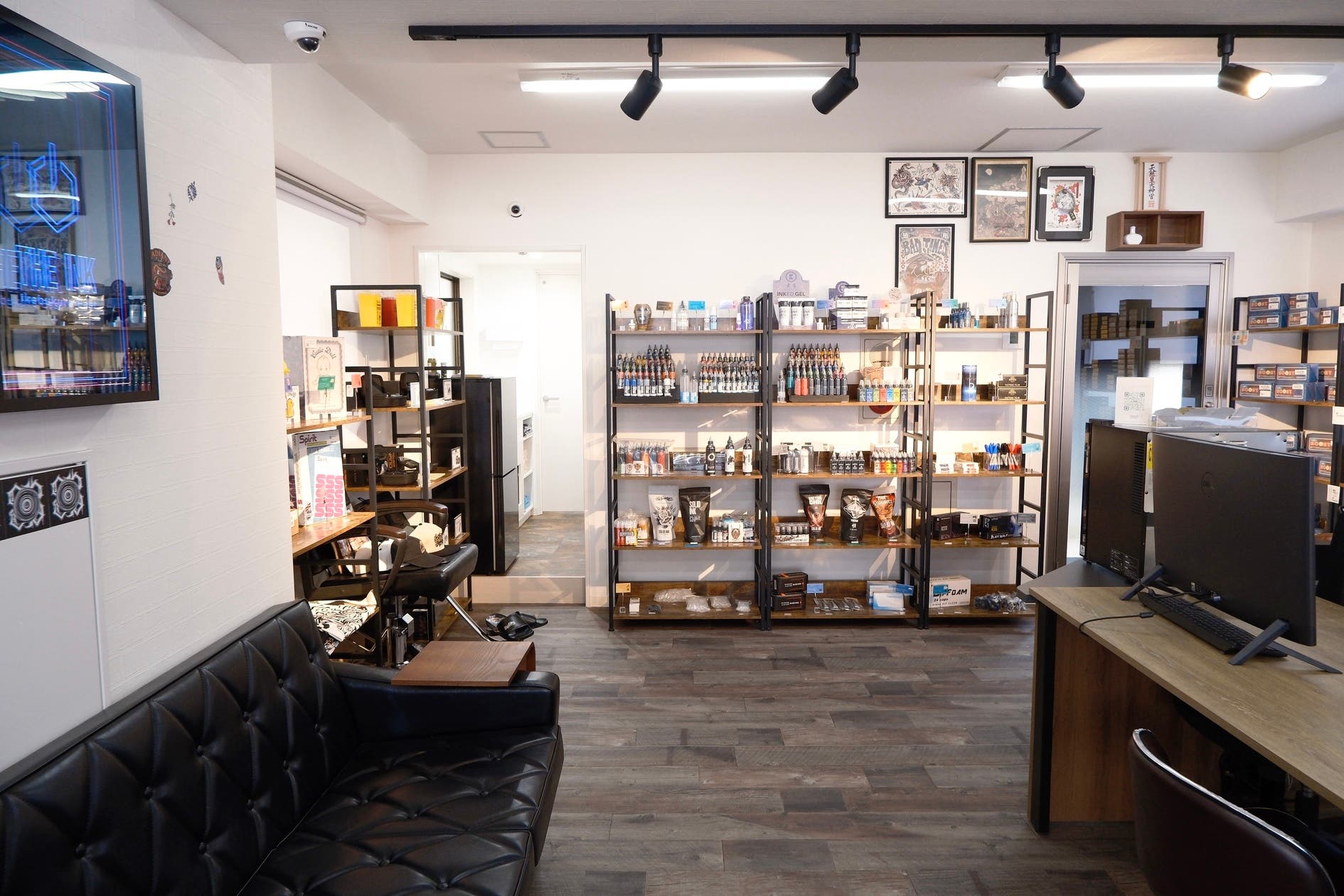 レンタルタトゥースタジオ 快適なタトゥーイングブース完備の写真4