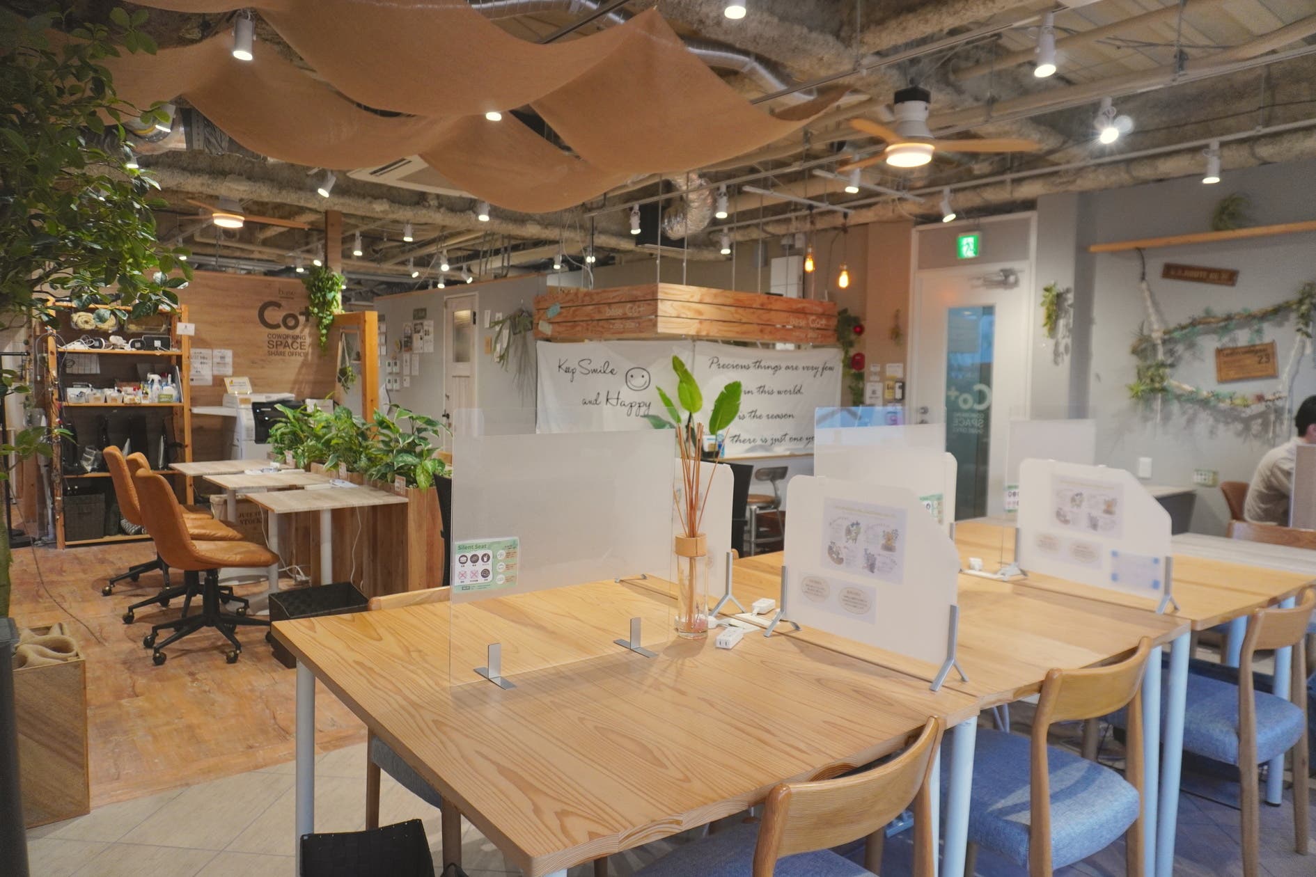 成増駅徒歩3分！ コワーキングスペース「ベースコプラス」エリア貸切の写真4