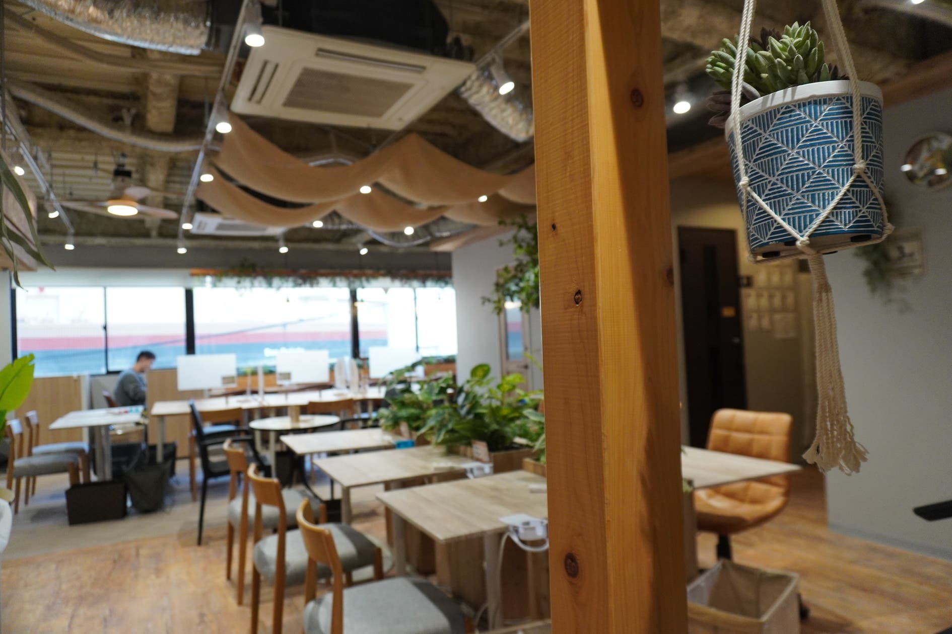 成増駅徒歩3分！ コワーキングスペース「ベースコプラス」エリア貸切の写真5