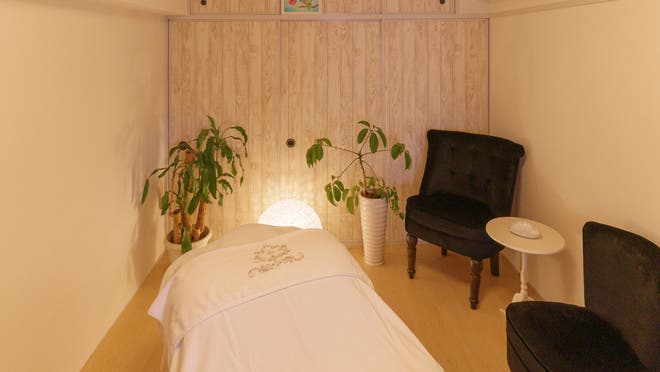 利便性抜群!駅チカ お洒落サロン!エステ・整体・美容鍼・ネイル・ヘアセット・少人数セミナーなどに!女性専用スペースの写真4