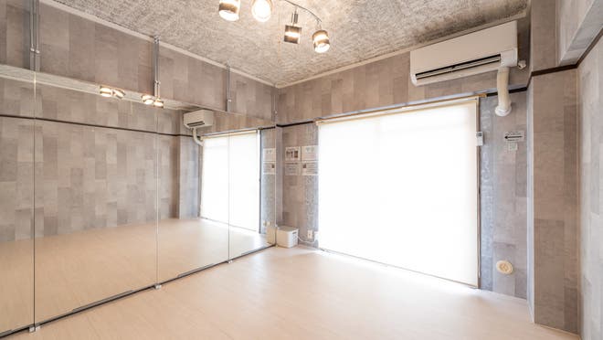 ⭐️少人数にオススメ/福岡市最安値級の価格です⭐️♦︎大橋駅徒歩7分♦︎ダンスができるレンタルスタジオ【24時間営業】の写真2