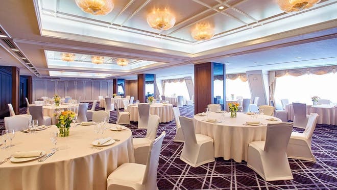 【ホテル日航大阪】フォンタナ ホワイエ含の写真1