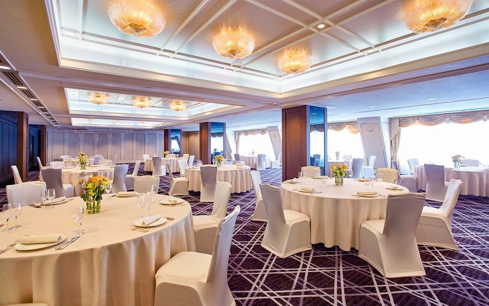 【ホテル日航大阪】フォンタナ 全室の写真1