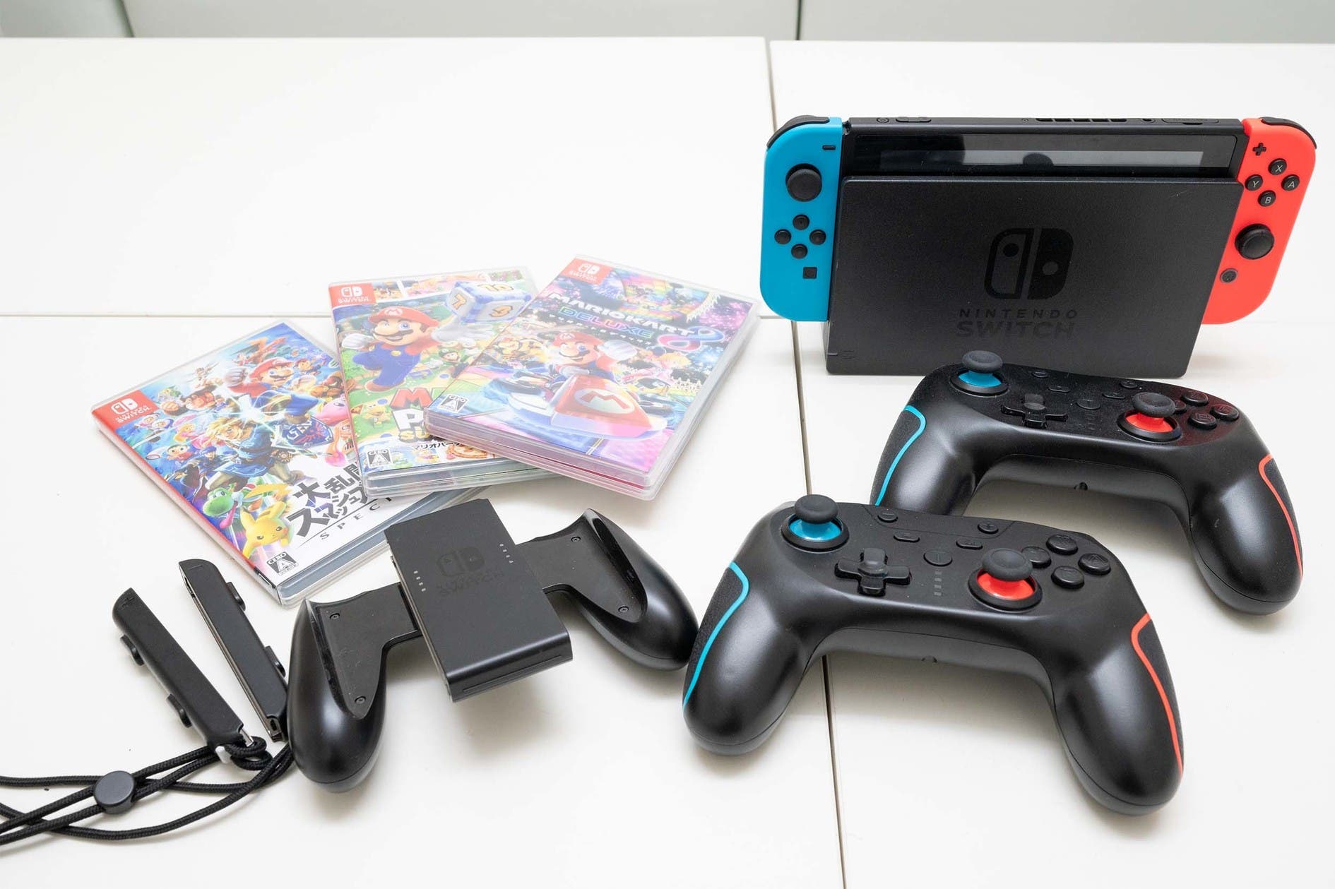 ⑥大人気ゲーム機（4K43型スマートテレビTV）の画像1