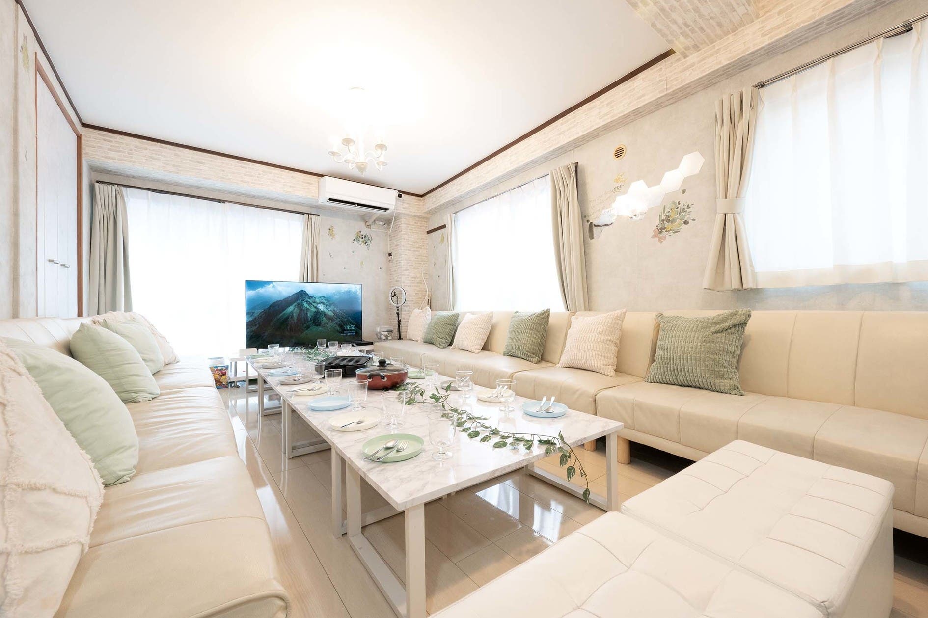 セレコレ🌳クリスマス☃️最大32名🉐駅3分🥳ドンキ3分🐧ゲーム機🎮女子会💗推し活🌟パーティ🥂milky新大久保の写真15