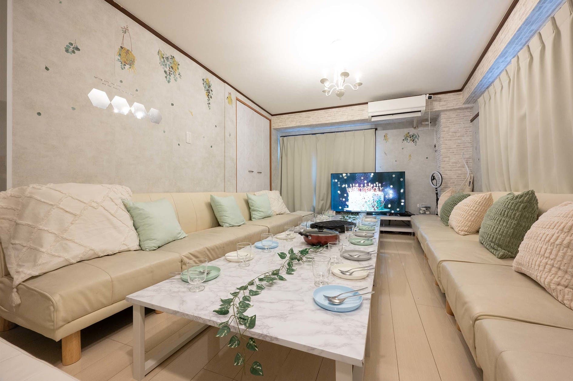 セレコレ🌳クリスマス☃️最大32名🉐駅3分🥳ドンキ3分🐧ゲーム機🎮女子会💗推し活🌟パーティ🥂milky新大久保の写真17