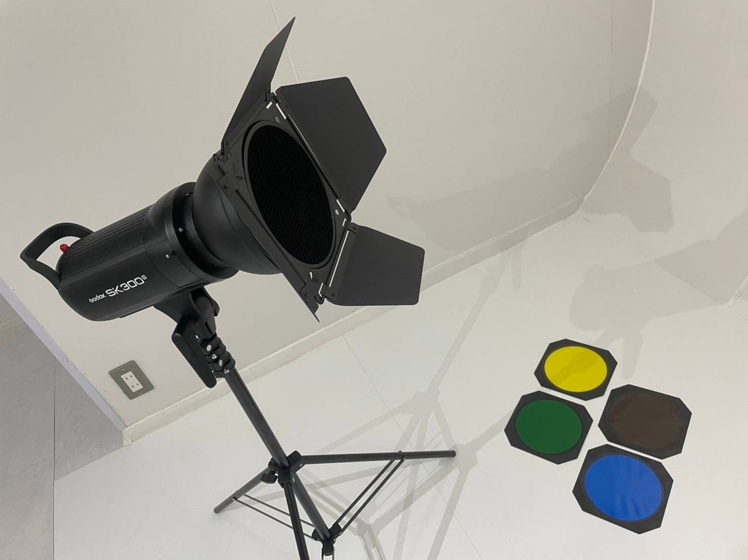 ストロボライト(Godox SK300II)の画像1