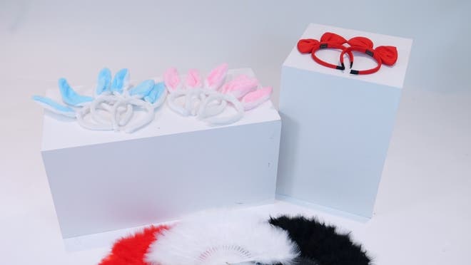 川口駅西口のセルフ写真スタジオ!カメラ等の撮影機材や小道具を各種取り揃えています!の写真5