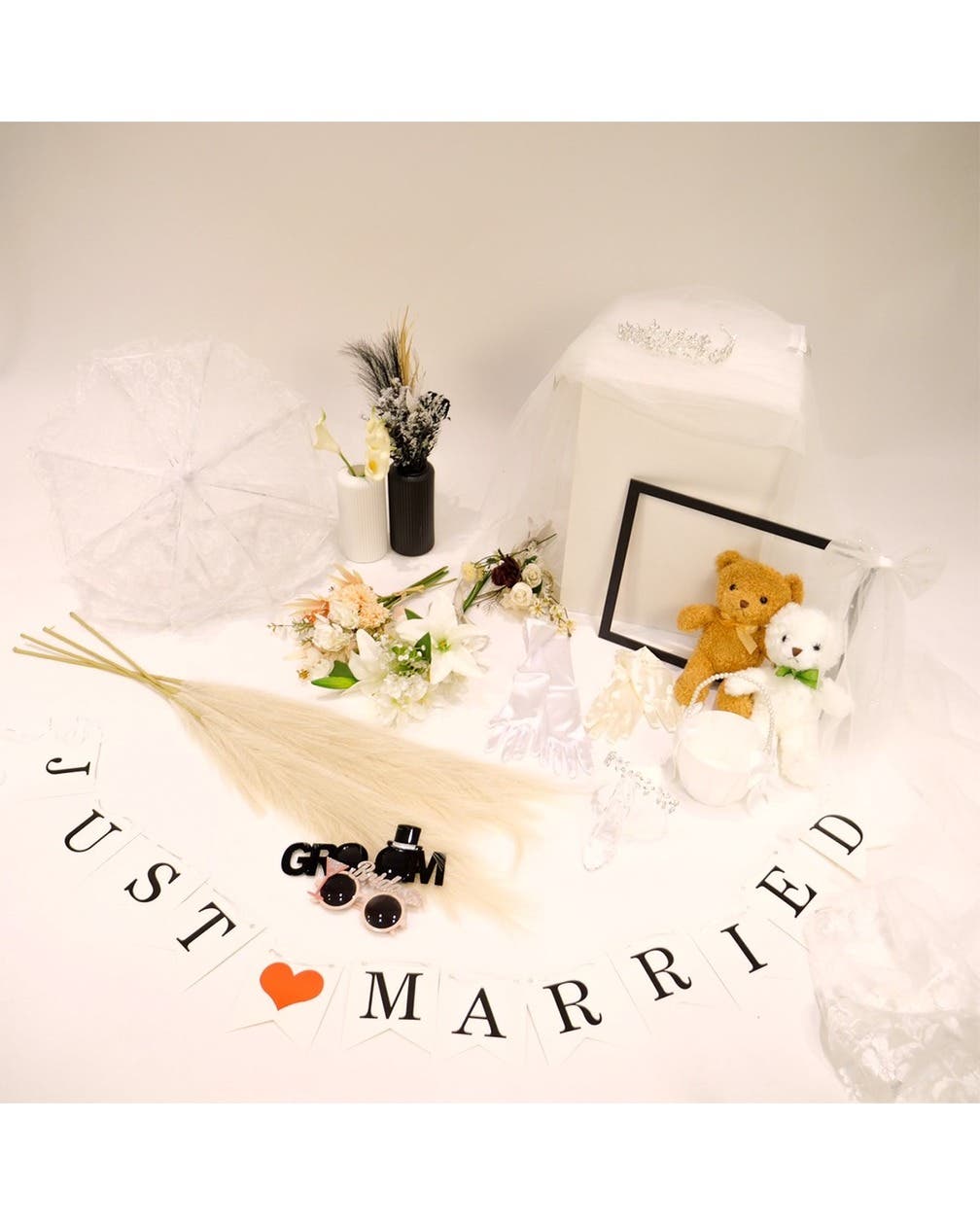 川口駅西口のセルフ写真スタジオ！カメラ等の撮影機材や小道具を各種取り揃えています！の写真7