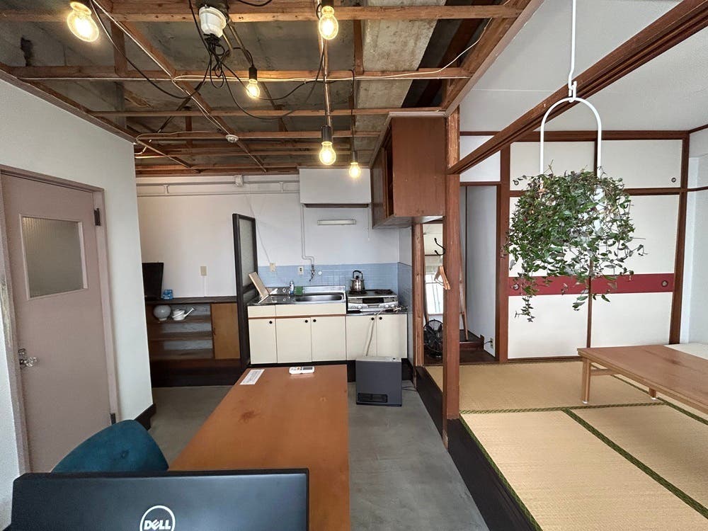 天神南駅徒歩５分。レトロビルの一室を利用したレンタルスペース。の写真4