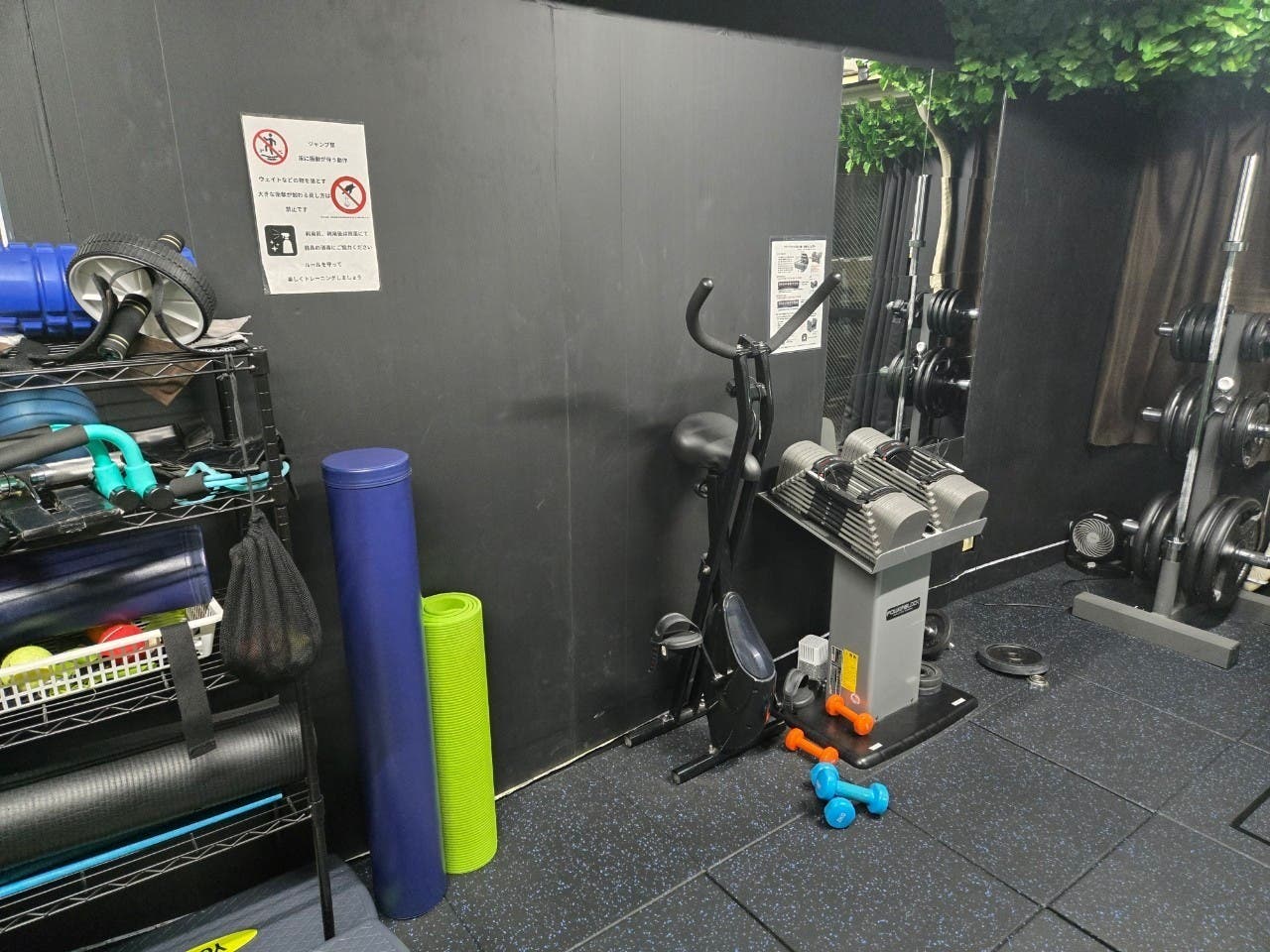 《駅近・清潔・オシャレ空間》心斎橋レンタルジム｜SNS集客にも◎！器具充実でパーソナルトレーニングに最適の写真6