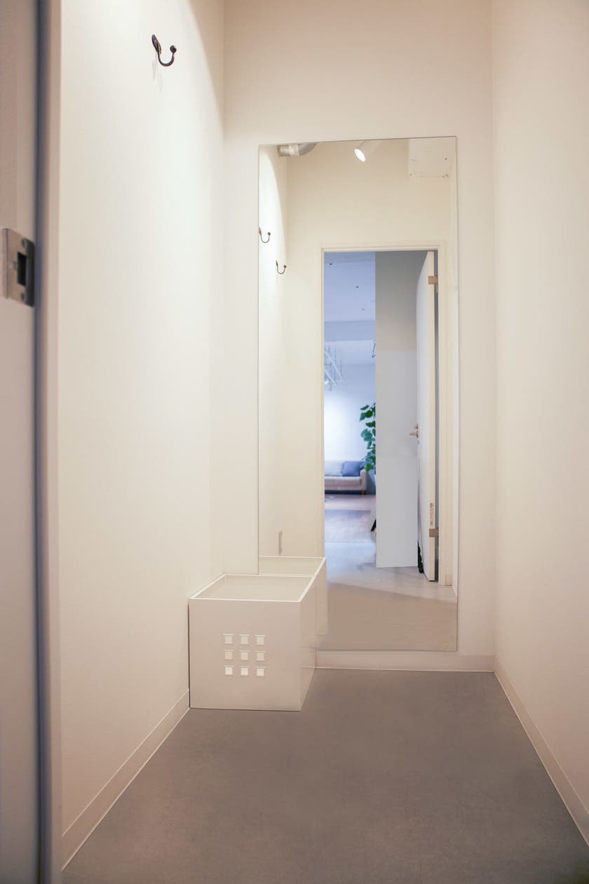 メイクブース、シャンプー台完備で、美容関連の撮影に最適なスタジオ。白ホリゾントを備え、ヘアスタイル撮影、美容関連セミナーにお勧めの写真14