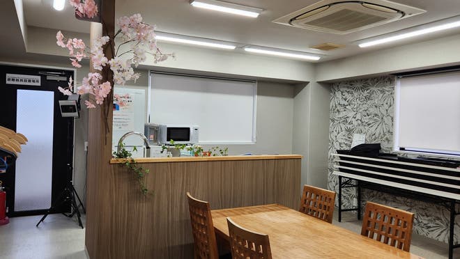 JR神戸駅前2分の60㎡大会議室です。商談会・物販等イベント向けパーティースペース。キッチンあり。の写真16