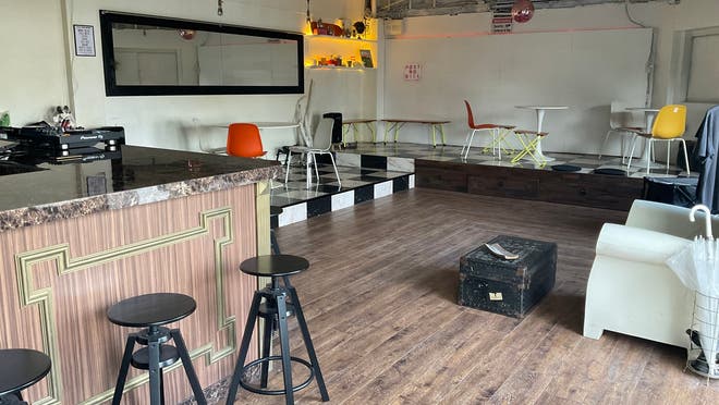 BARカウンターとフリースペースまるまる貸切プラン⚓️福岡市中央区港の写真2