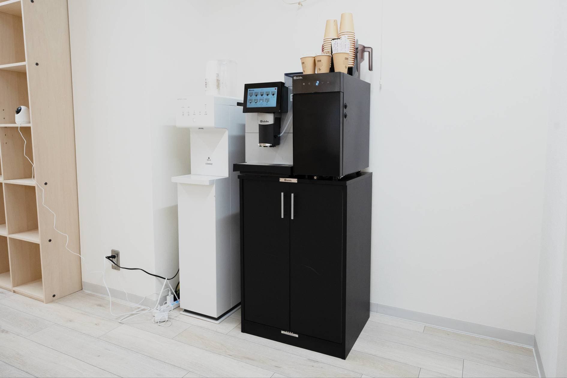 【最寄り駅から徒歩1分】仕事✏️会議 💻 勉強 📖作業場として！東京港区の完全個室の広々ワークスペース・レンタルスペース⭐️の写真5