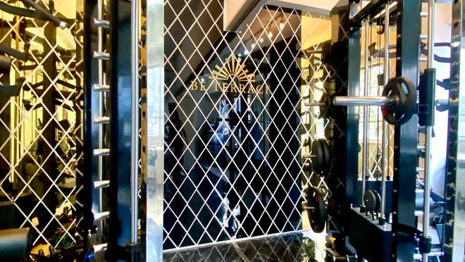 代々木駅3分のジムの写真1