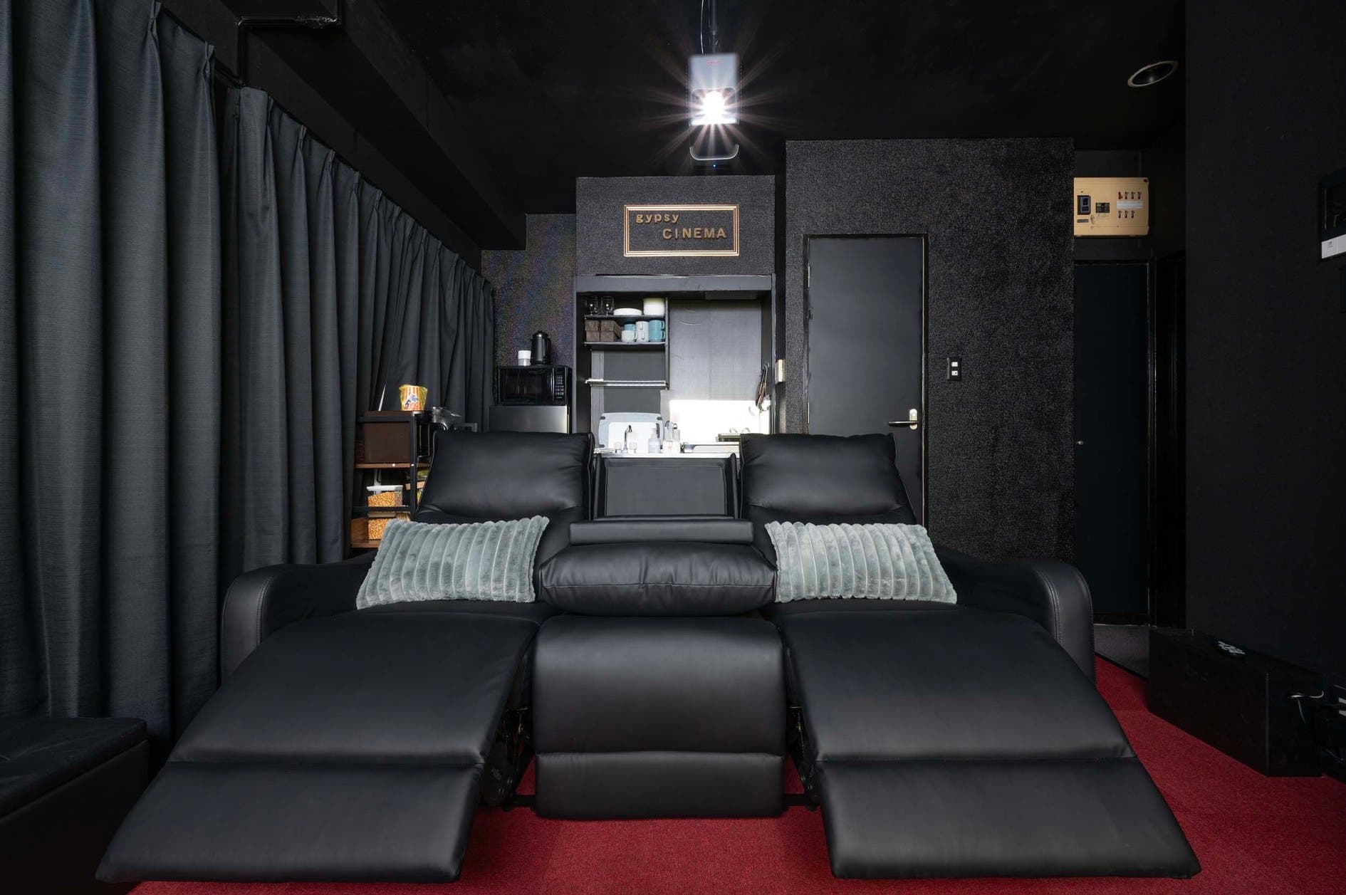 セレコレ🌳クリスマス☃️最大11名🉐ﾌﾟﾛｼﾞｪｸﾀ📽️映画🐈‍⬛デート💓ゲーム🎮女子会💗推し活🌟gypsy池袋の写真9