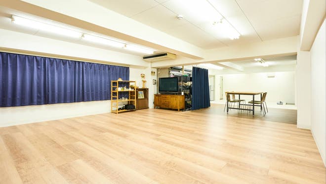 駅チカ!無料Wi-Fi付き!自然光の入る撮影スタジオ!の写真5