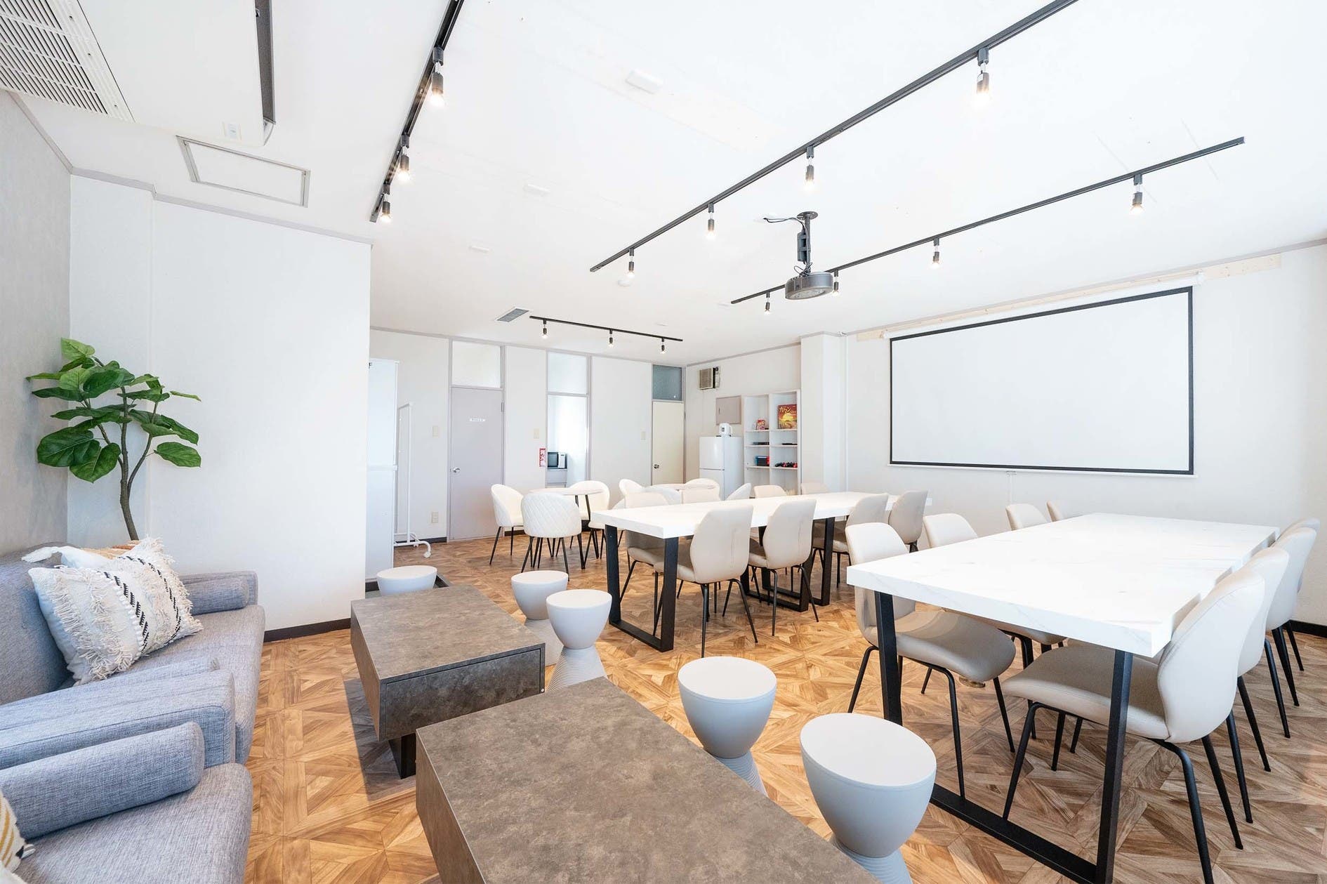 【大宮駅5分】2024年度ベストホスト賞受賞/最大35名/2025年OPEN🉐/24H/スクリーン100㌅/パーティ🌟懇親会💖の写真5