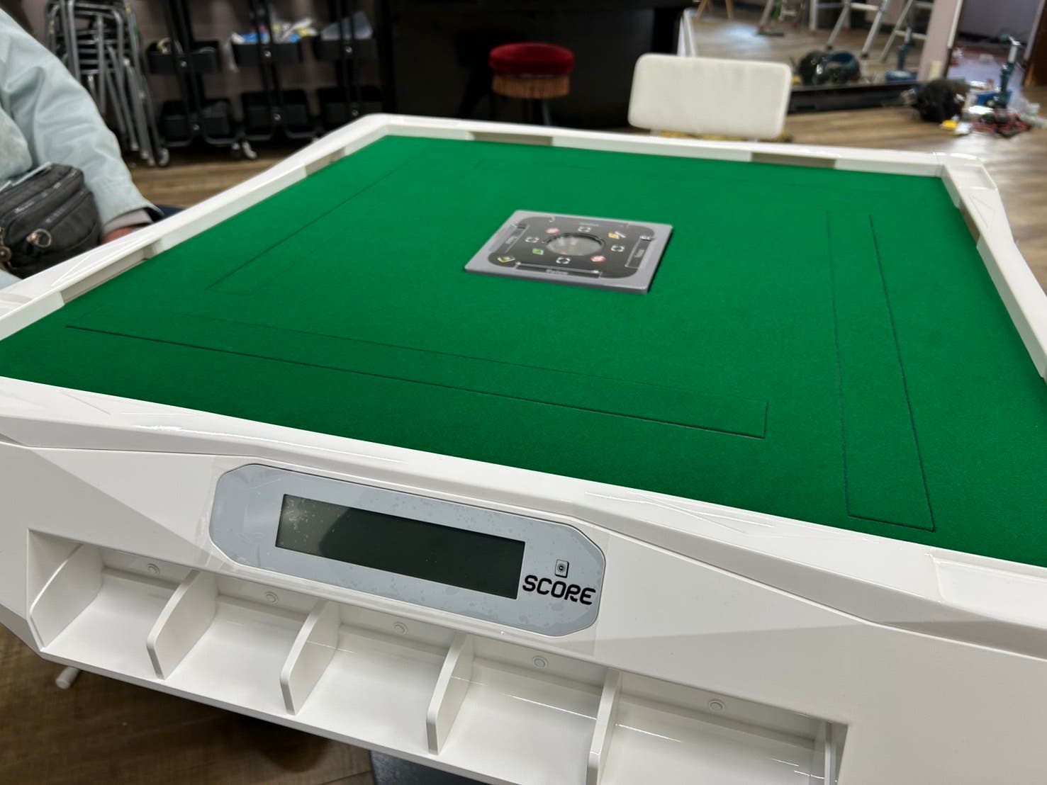 雀卓（全自動）の画像1