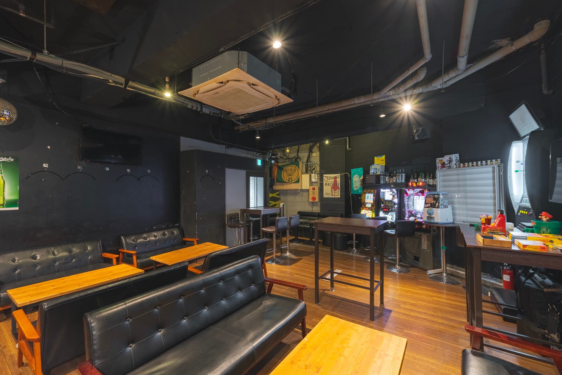 スペモ🍻クリスマス🎄池袋駅5分🚶ダーツ🎯カラオケ🎤打ち上げ女子会歓送迎会633_ShotBar-MAOMUGEN池袋の写真5