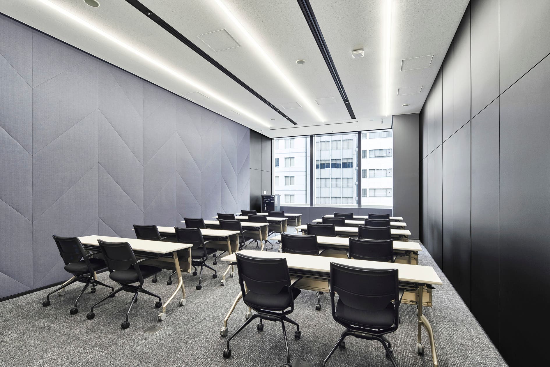 【東京虎ノ門グローバルスクエア コンファレンス】Room Bの写真2