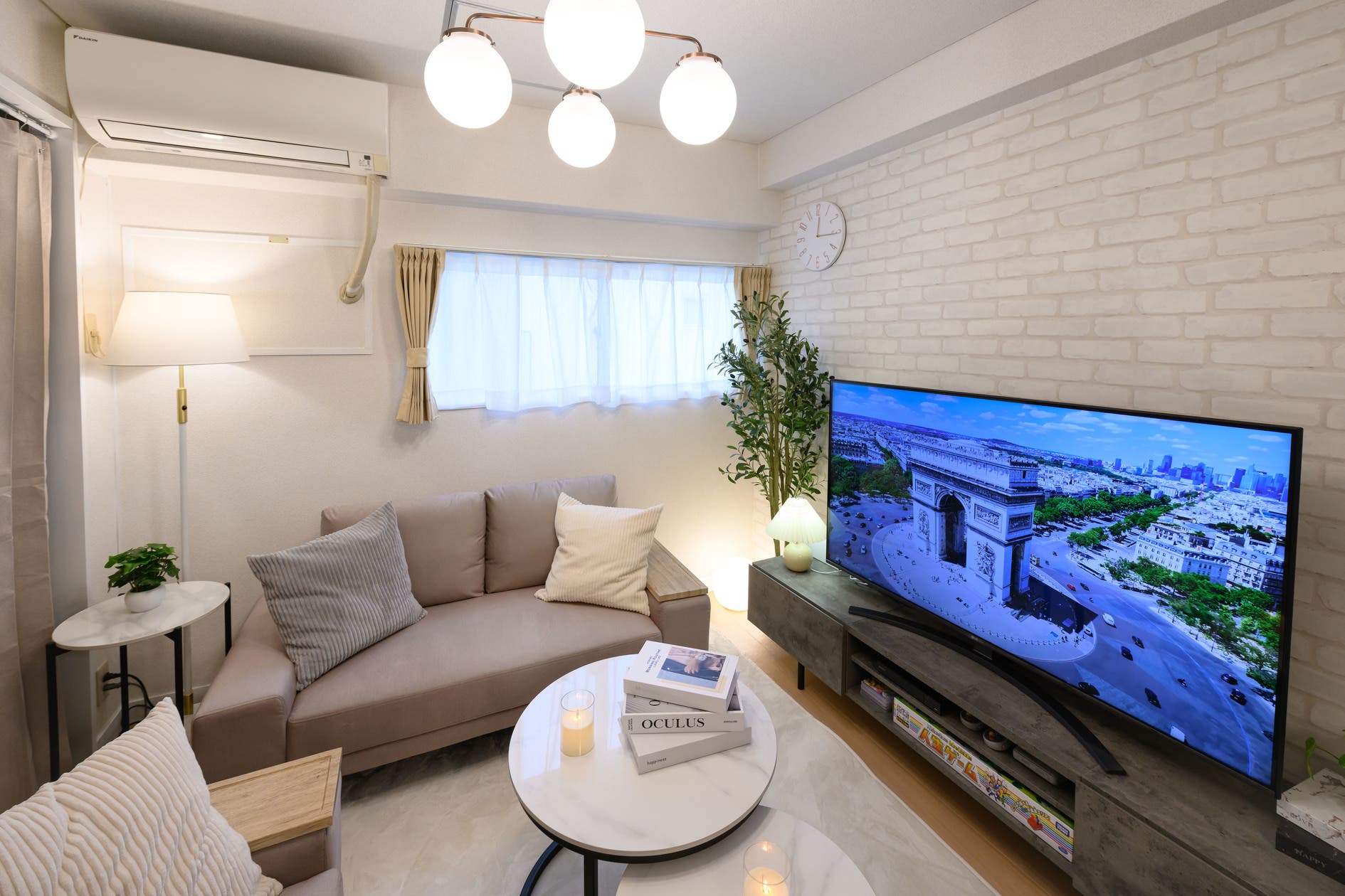 ✨女子会/デート/ママ会/オフ会などで大人気🤍お子様グッズあり👶大画面TVでSwitch＆映画鑑賞🎬タコパ/鍋パにも✨の写真9