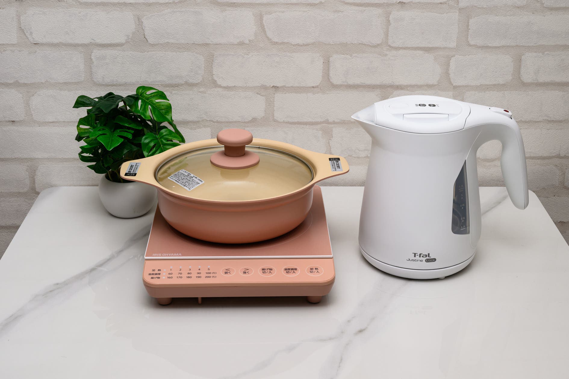 ✨女子会/デート/ママ会/オフ会などで大人気🤍お子様グッズあり👶大画面TVでSwitch＆映画鑑賞🎬タコパ/鍋パにも✨の写真17