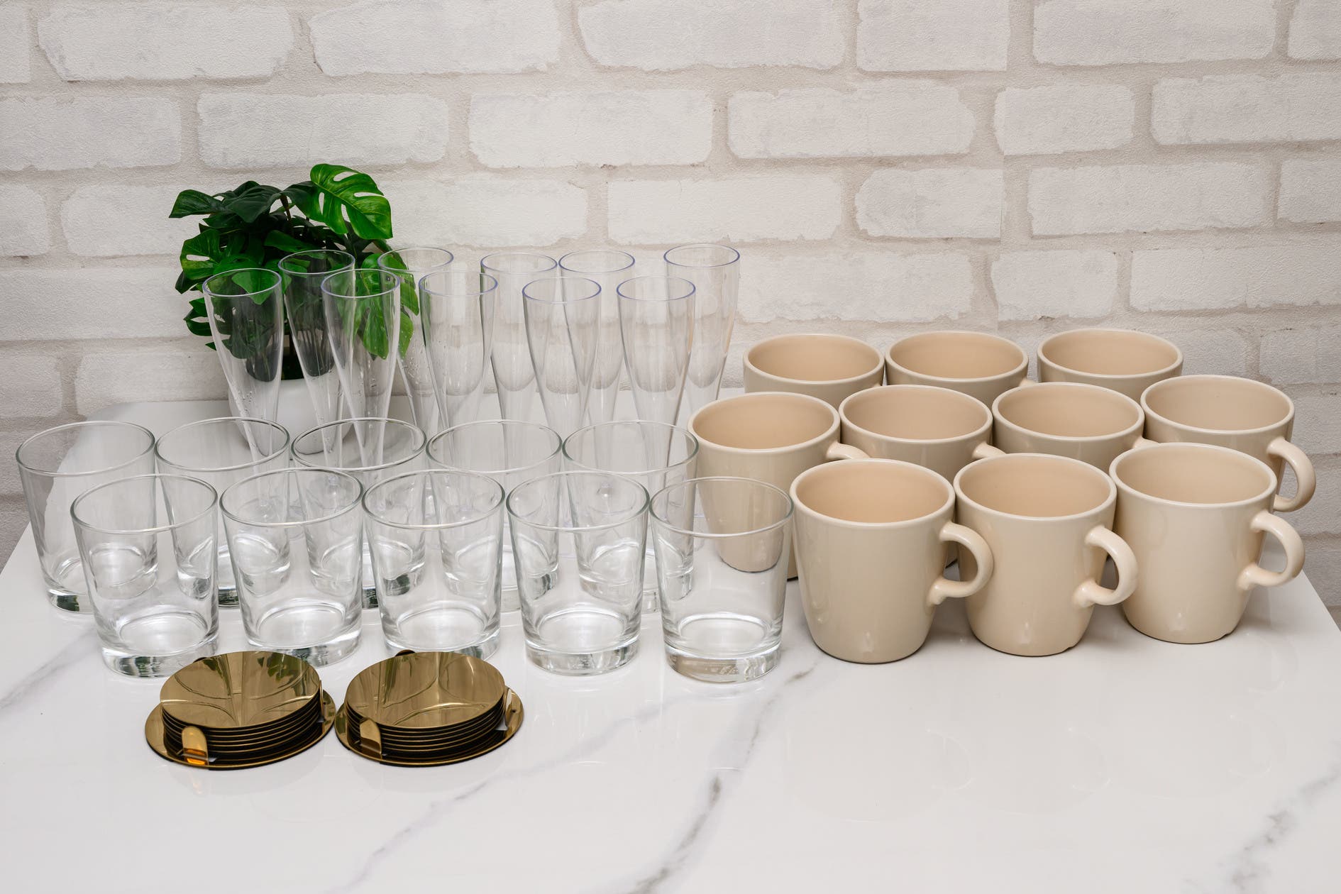 ✨女子会/デート/ママ会/オフ会などで大人気🤍お子様グッズあり👶大画面TVでSwitch＆映画鑑賞🎬タコパ/鍋パにも✨の写真21