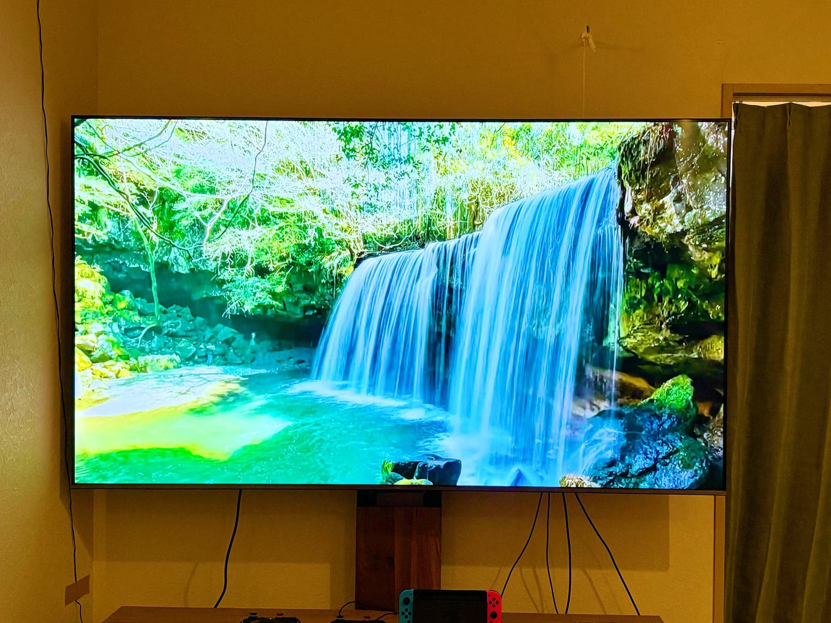 京都中心部駅近【四条烏丸/御池2分】🚃最大20名🎉関西最大級75型4ＫTV/100㌅スクリーン🎥子連れ利用/ビジネス利用にも好評の写真6