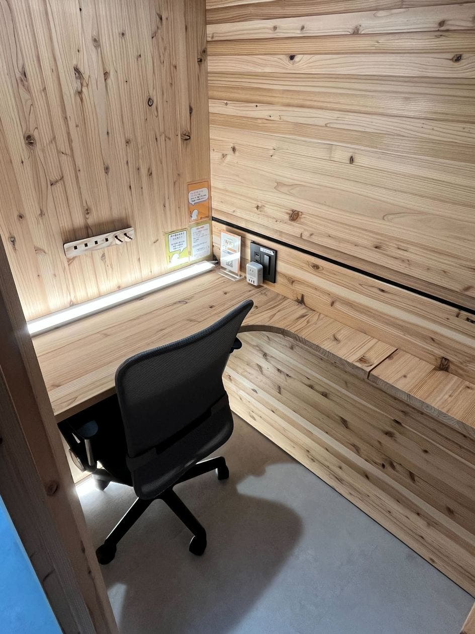 【個室ブース3】下北沢駅徒歩2分｜完全個室｜高速Wi-Fi｜リモートワークの写真1