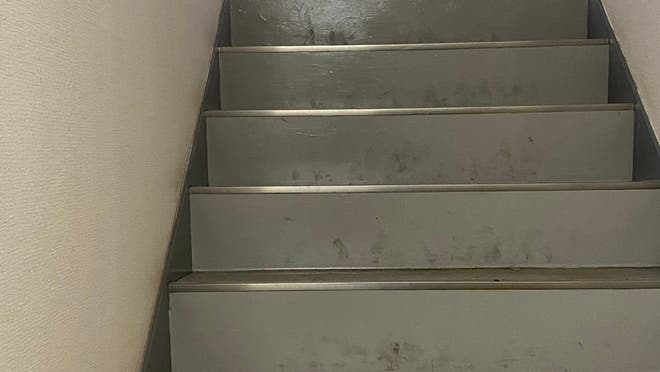 【さぎ沼貸し会議室4】鷺沼駅10秒!エアコン付!オフィス感高い!さぎ沼貸し会議室、勉強&作業デスクの写真2