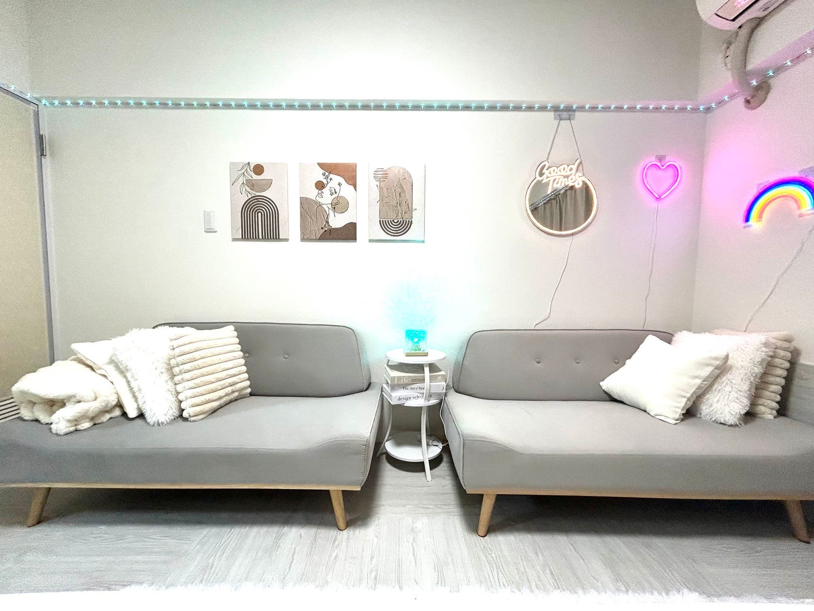 💰地域最安値💰徒歩浦和駅5分🚶ママ会✨デート👫女子会❤️誕生日会🎂推し会🌹120インチプロジェクタの写真13