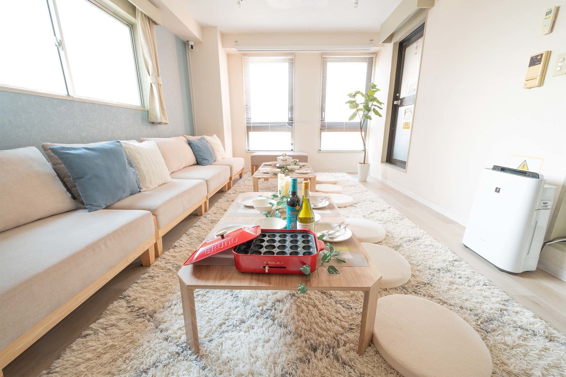 12月リニューアル🎉24時間/100㌅の大画面で映画鑑賞や推し活💖最大15名/女子会・新年会・ママ会の写真5