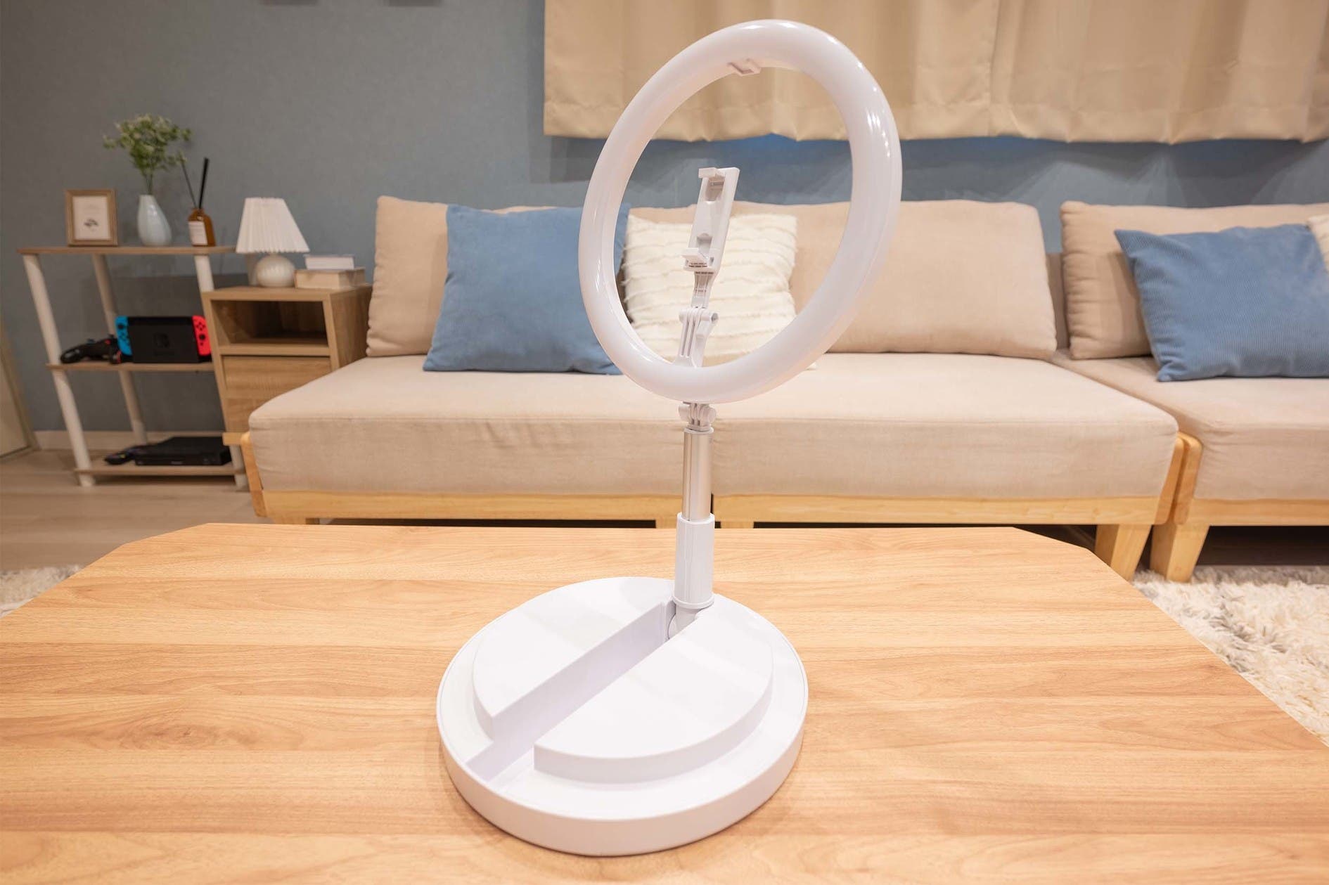 12月リニューアル🎉24時間/100㌅の大画面で映画鑑賞や推し活💖最大15名/女子会・新年会・ママ会の写真18