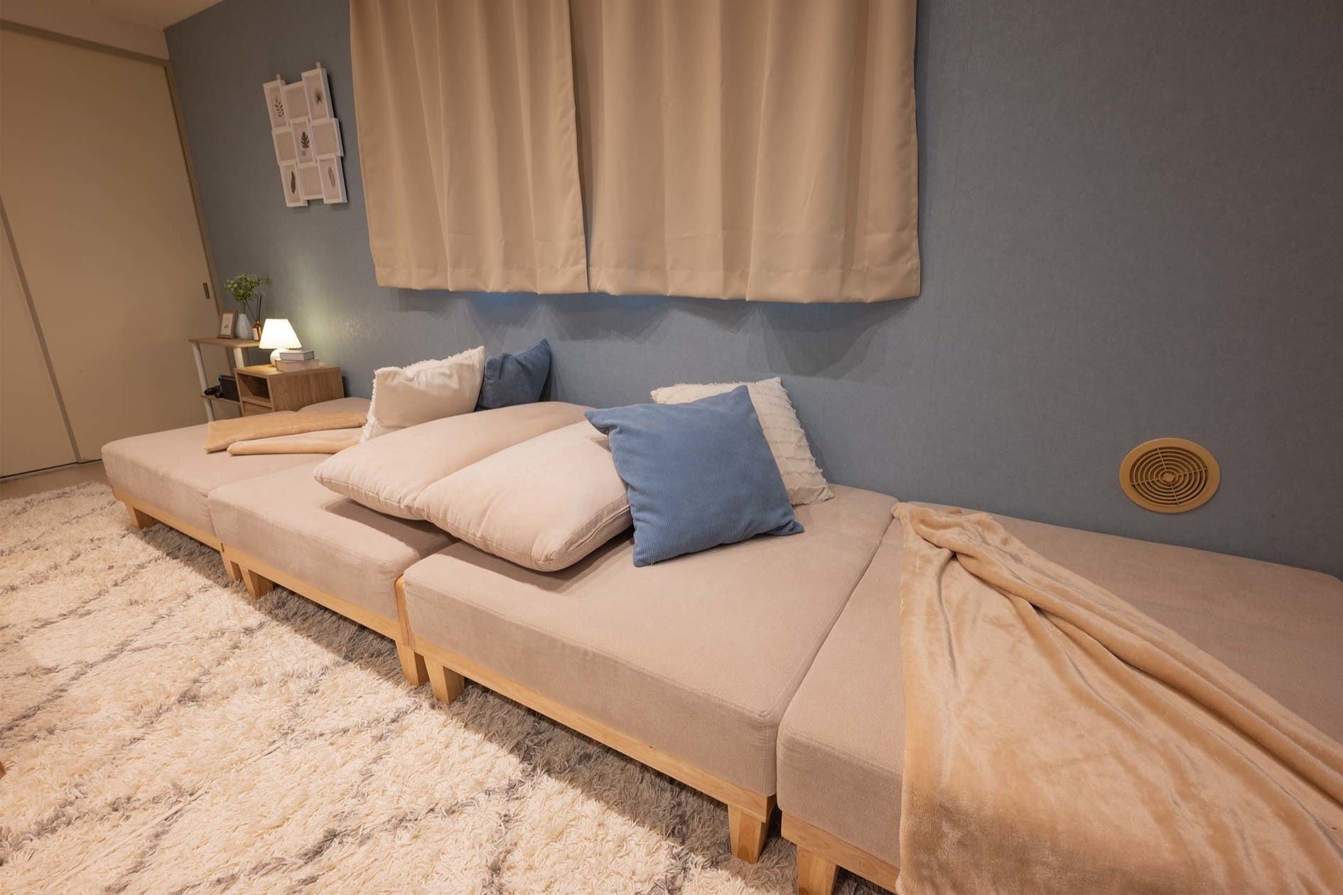 12月リニューアル🎉24時間/100㌅の大画面で映画鑑賞や推し活💖最大15名/女子会・新年会・ママ会の写真11