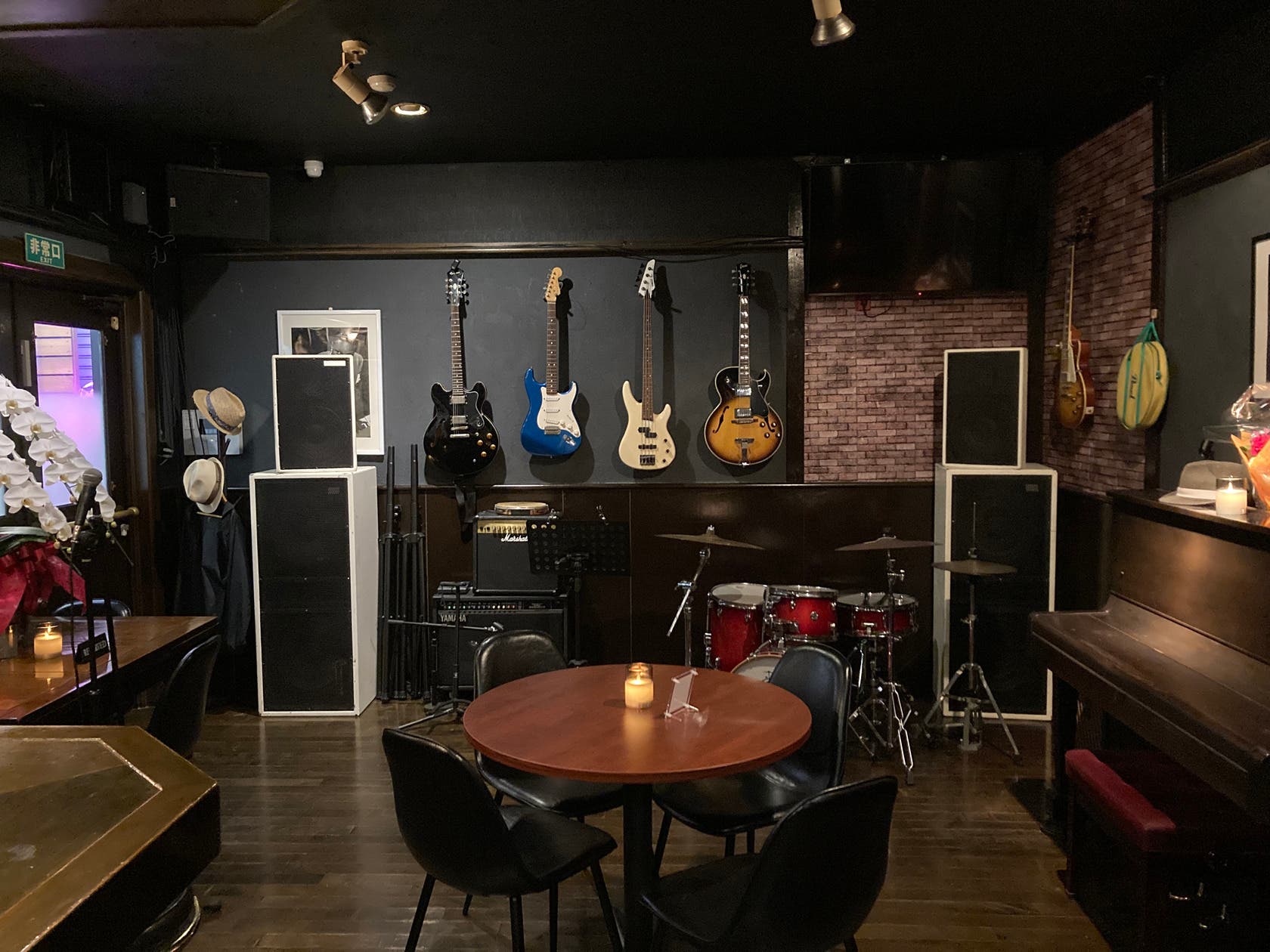 撮影・演奏・宴会に！Shot Bar Sidewayの写真15