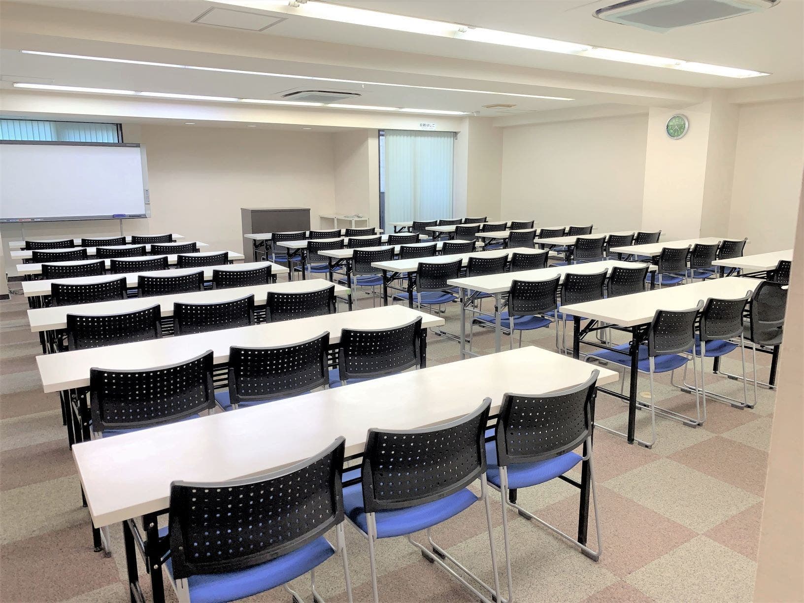 【リロの会議室　新宿ファーストステージ】10階会議室の写真2