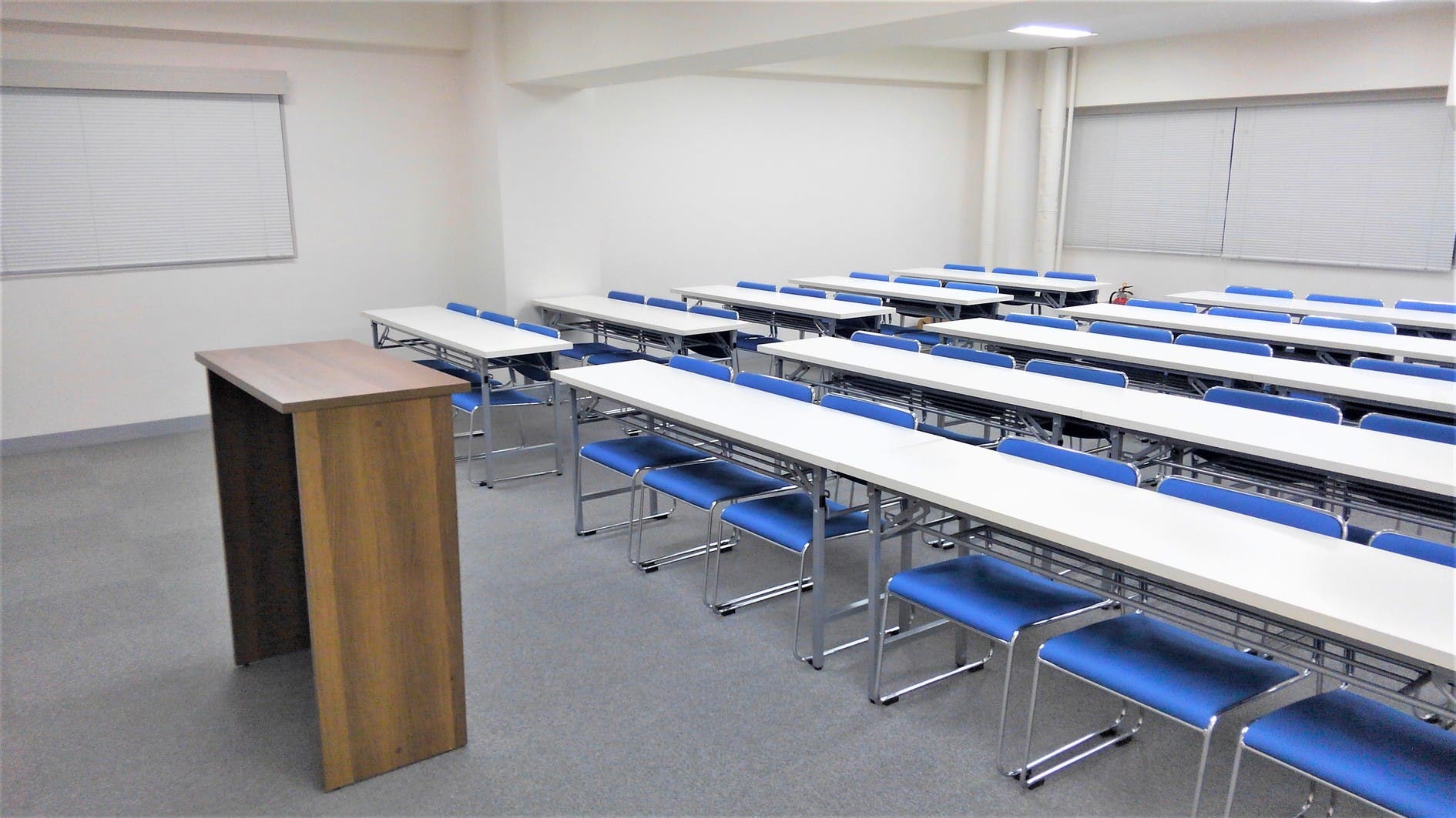 【リロの会議室 関内横浜スタジアム前】3階 小の写真2