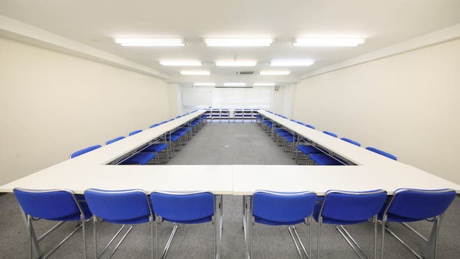 【リロの会議室 飯田橋】会議室Cの写真2