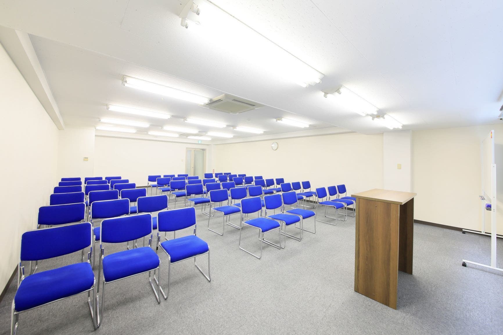 【リロの会議室　飯田橋】会議室Cの写真5