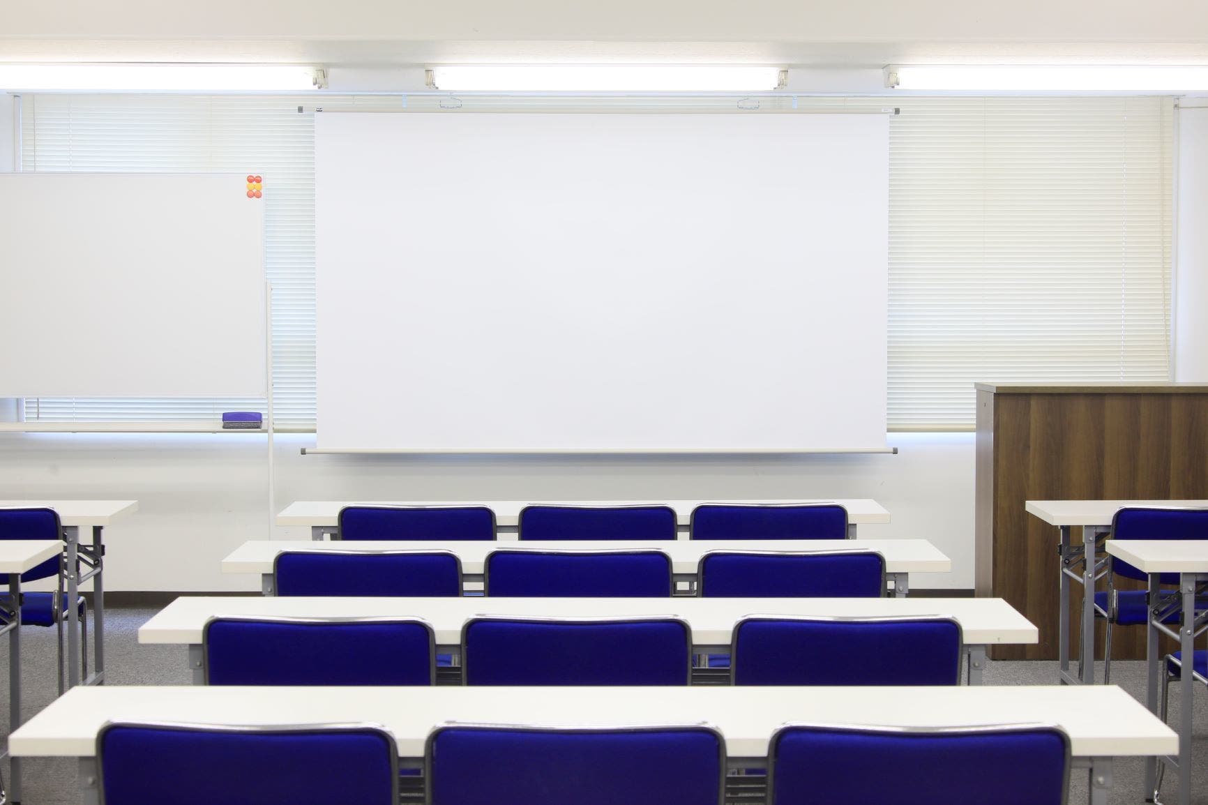 【リロの会議室　飯田橋】会議室Cの写真6