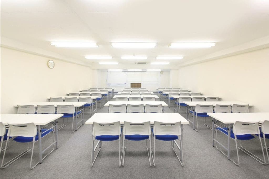 【リロの会議室　飯田橋】会議室Dの写真1