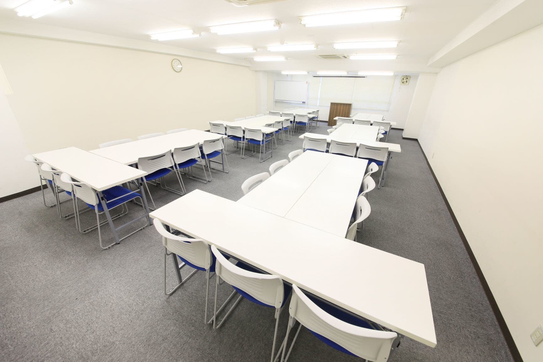 【リロの会議室　飯田橋】会議室Dの写真5