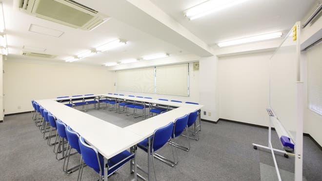 【リロの会議室 飯田橋】会議室Eの写真3
