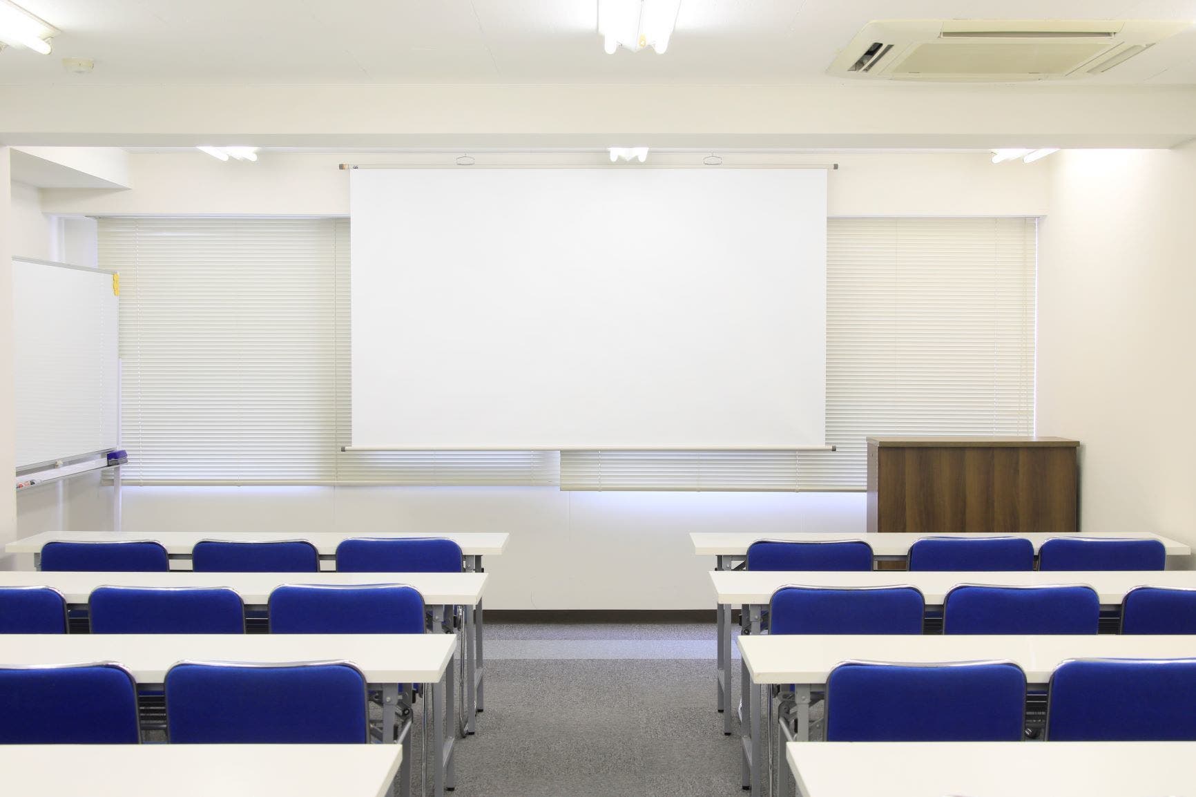 【リロの会議室　飯田橋】会議室Eの写真4